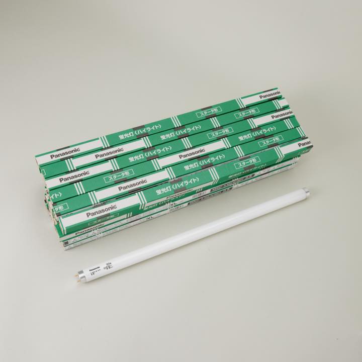 蛍光管 FL20SSW／18RF3 細管 白色 1箱（25本入）｜ 株式会社プロサス｜防災・消防設備のプロフェッショナル｜防災・消防設備の商品販売、点検・工事ならプロサス